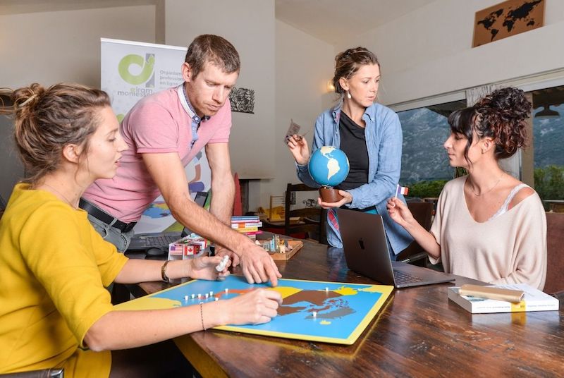 Formation Montessori : notre guide complet pour vous former